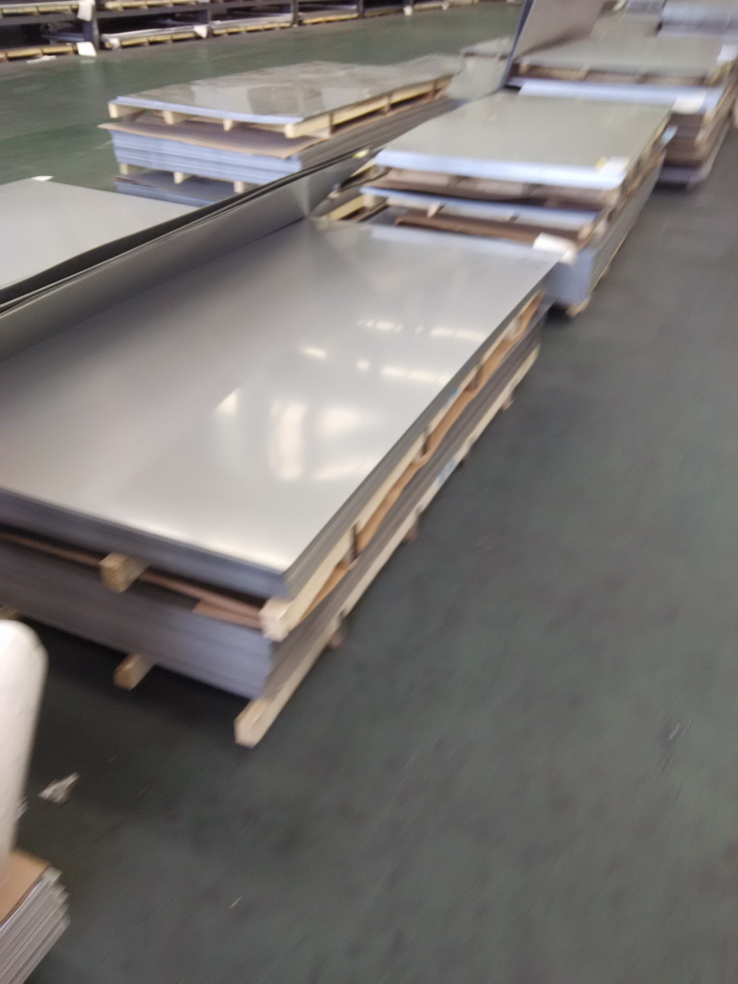 Natural Color AISI 2205 Stainless Steel Panels 1219mm 1500mm Width